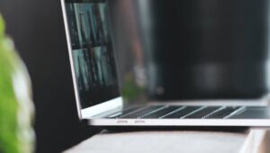 Setting Up New Virtual Machine with VMware Workstation 16 Pro - Tech Hyme